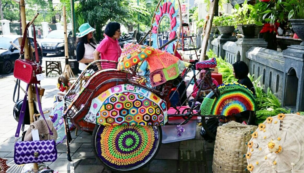 Pasar Unik dan Kreatif dalam Launching SAM (Solo Art Market) di ...
