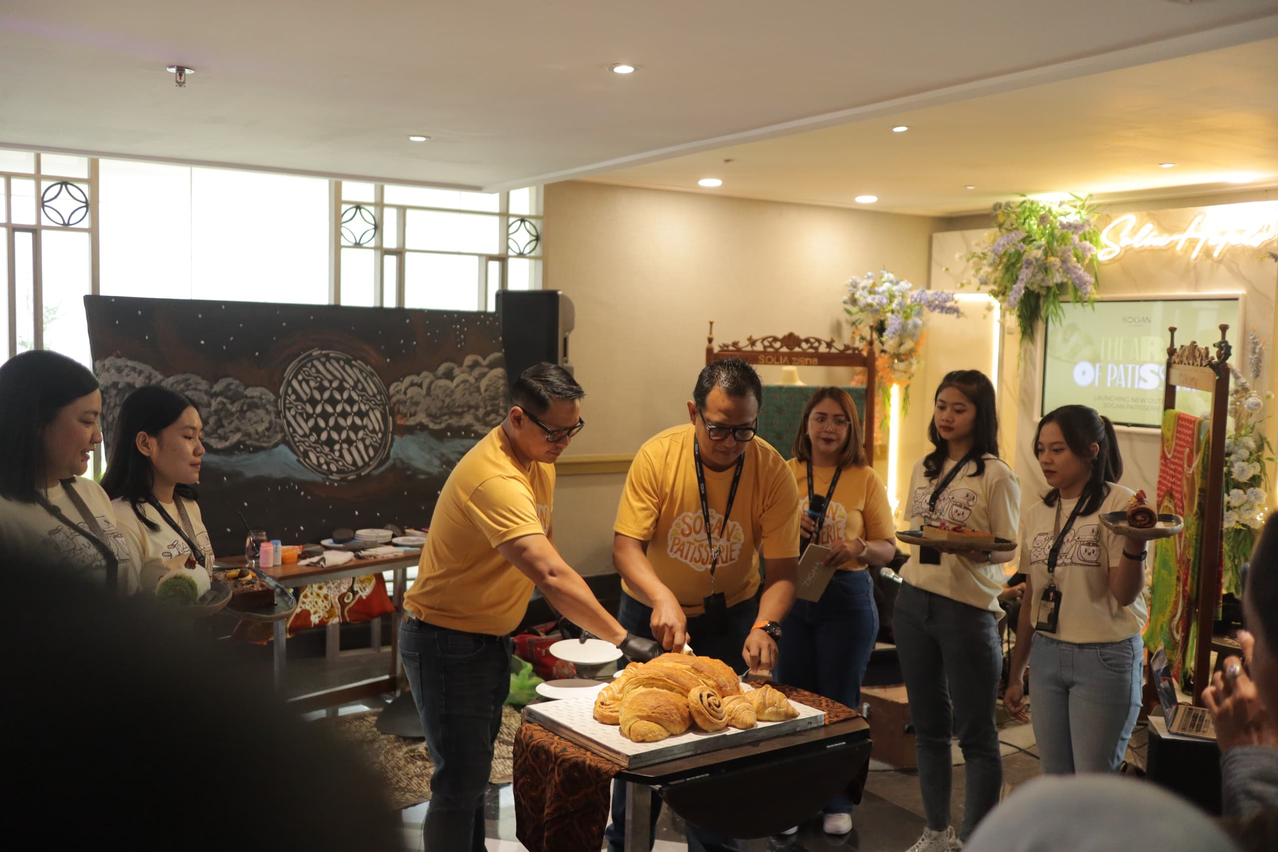 Sogan Patisserie Resmi Diluncurkan, Tawarkan Oleh-Oleh Khas Zigna dan ...